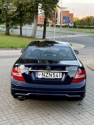 Mercedes-Benz c-220 2012 in Vilnius, with an engine capacity of 2.20 L and mileage of 235 thousand km for 6900 €, photo 7 on AUTOMOTO.COM.LV