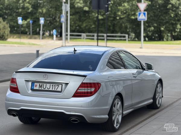 Mercedes-Benz c-220 2013 in Vilnius, with an engine capacity of 2.20 L and mileage of 305 thousand km for 6499 €, photo 10 on AUTOMOTO.COM.LV