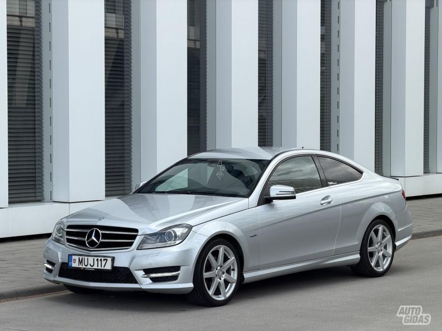 Mercedes-Benz c-220 2013 in Vilnius, with an engine capacity of 2.10 L and mileage of 305 thousand km for 6600 €, photo 9 on AUTOMOTO.COM.LV