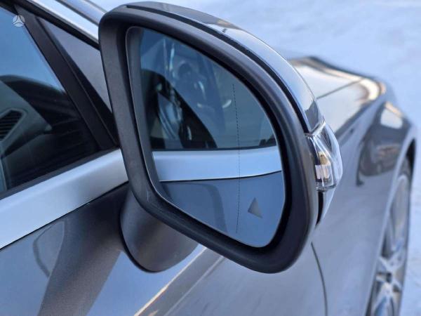 Pelēks Mercedes-Benz c-220 2016 Tauragė, ar dzinēja tilpumu 2.14 L un nobraukumu 264 tūkst. km par 18500 €, foto 11 vietnē AUTOMOTO.COM.LV