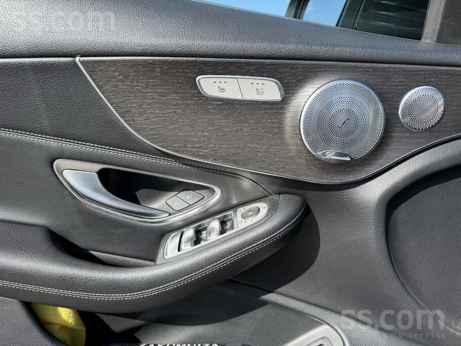 Pelēks Mercedes-Benz c-220 2019 Rīga, ar dzinēja tilpumu 2.00 L un nobraukumu 164 tūkst. km par 24900 €, foto 17 vietnē AUTOMOTO.COM.LV