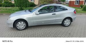Grey Mercedes-Benz c-220 2001 in Telschi, with an engine capacity of 2.20 L and mileage of 290 thousand km for 1200 €, photo 4 on AUTOMOTO.COM.LV