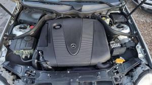 Grey Mercedes-Benz c-220 2002 in Kaunas, with an engine capacity of 2.15 L and mileage of 219 thousand km for 2750 €, photo 18 on AUTOMOTO.COM.LV