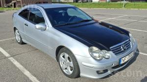 Pelēks Mercedes-Benz c-220 2004 Limbaži, ar dzinēja tilpumu 2.20 L un nobraukumu 379 tūkst. km par 1100 €, foto  vietnē AUTOMOTO.COM.LV