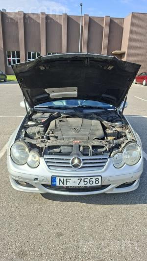 Grey Mercedes-Benz c-220 2004 in Limbazi, with an engine capacity of 2.20 L and mileage of 379 thousand km for 1100 €, photo 10 on AUTOMOTO.COM.LV