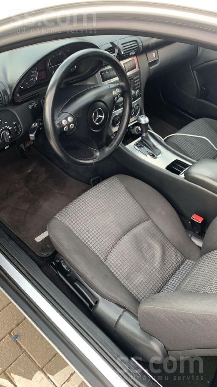 Grey Mercedes-Benz c-220 2007 in Dobele, with an engine capacity of 2.20 L and mileage of 395 thousand km for 3200 €, photo 5 on AUTOMOTO.COM.LV