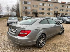 Серый Мерседес Ц 220 2011 в Кулдига, объемом двигателя 2.20 л и пробегом 264 тыс. км за 7790 €, фото 5 на AUTOMOTO.COM.LV