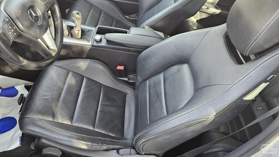 Pelēks Mercedes-Benz c-220 2011 Marijampole, ar dzinēja tilpumu 2.10 L un nobraukumu 353 tūkst. km par 6700 €, foto 10 vietnē AUTOMOTO.COM.LV