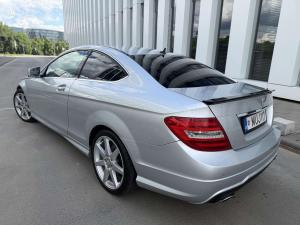 Grey Mercedes-Benz c-220 2013 in Vilnius, with an engine capacity of 2.14 L and mileage of 305 thousand km for 6699 €, photo 15 on AUTOMOTO.COM.LV