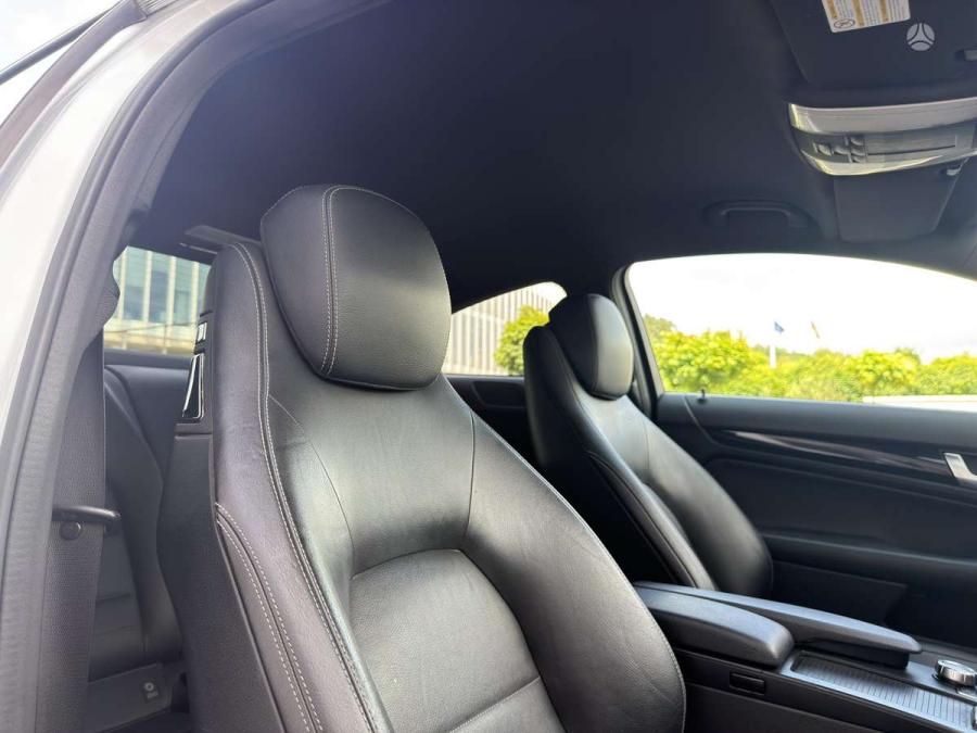 Grey Mercedes-Benz c-220 2013 in Vilnius, with an engine capacity of 2.14 L and mileage of 305 thousand km for 6699 €, photo 26 on AUTOMOTO.COM.LV
