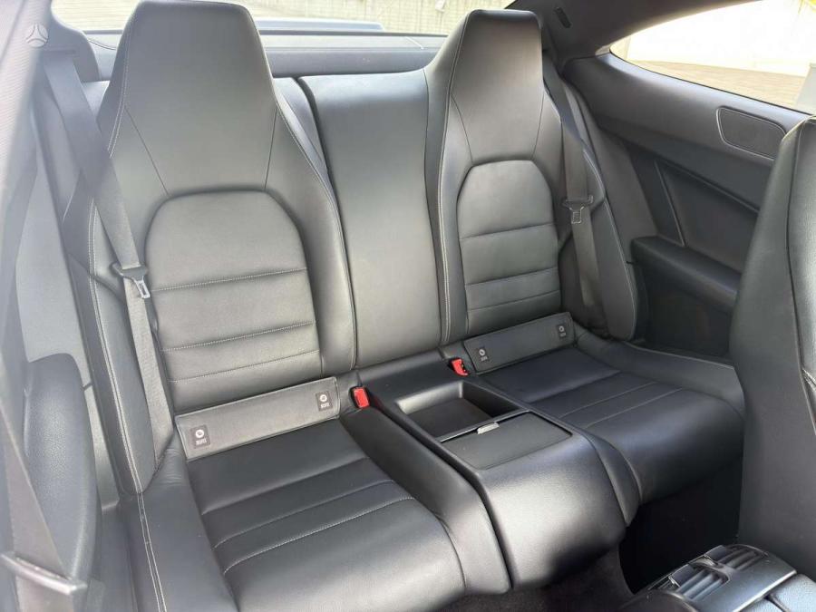 Grey Mercedes-Benz c-220 2013 in Vilnius, with an engine capacity of 2.14 L and mileage of 305 thousand km for 6699 €, photo 28 on AUTOMOTO.COM.LV