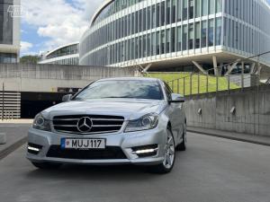 Grey Mercedes-Benz c-220 2013 in Vilnius, with an engine capacity of 2.20 L and mileage of 305 thousand km for 6699 €, photo 13 on AUTOMOTO.COM.LV