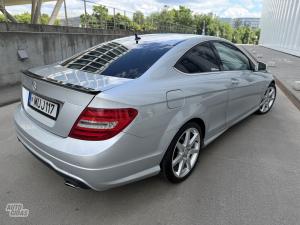 Grey Mercedes-Benz c-220 2013 in Vilnius, with an engine capacity of 2.20 L and mileage of 305 thousand km for 6699 €, photo 18 on AUTOMOTO.COM.LV