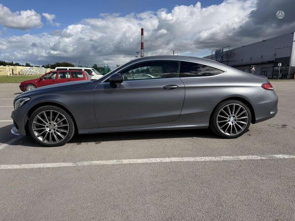 Grey Mercedes-Benz c-220 2016 in Siauliai, with an engine capacity of 2.20 L and mileage of 105 thousand km for 20500 €, photo 3 on AUTOMOTO.COM.LV