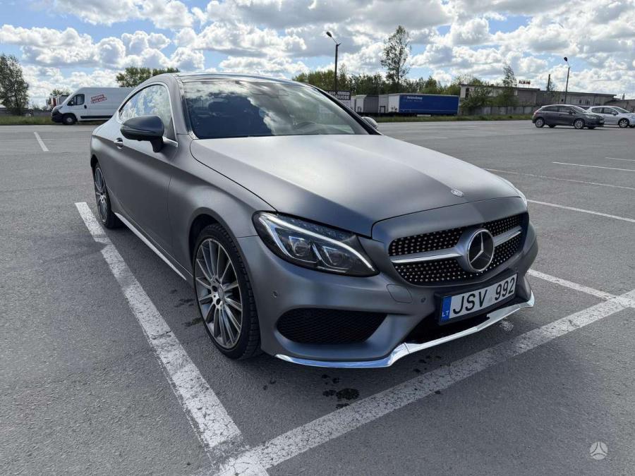 Pelēks Mercedes-Benz c-220 2016 Šauļi, ar dzinēja tilpumu 2.20 L un nobraukumu 105 tūkst. km par 20500 €, foto 12 vietnē AUTOMOTO.COM.LV