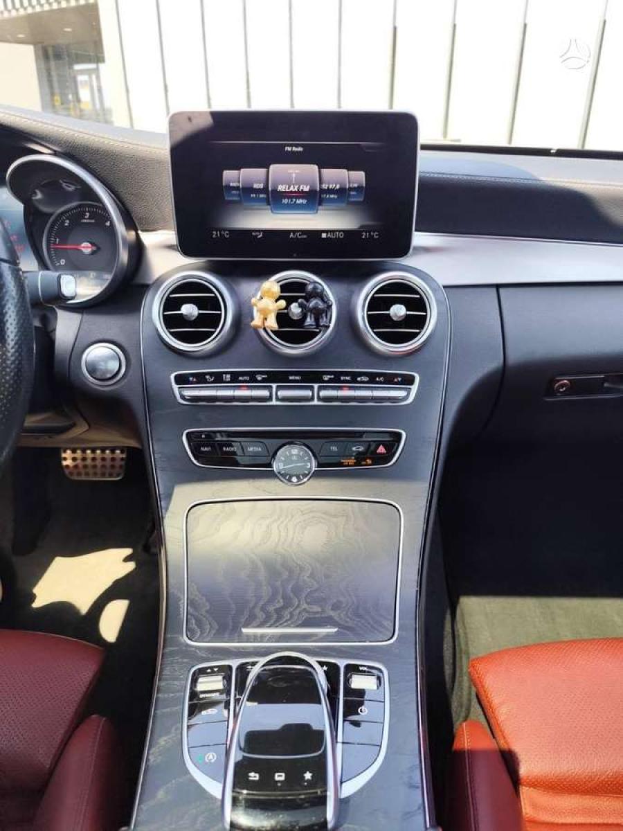 Pelēks Mercedes-Benz c-220 2016 Šauļi, ar dzinēja tilpumu 2.20 L un nobraukumu 105 tūkst. km par 20500 €, foto 27 vietnē AUTOMOTO.COM.LV