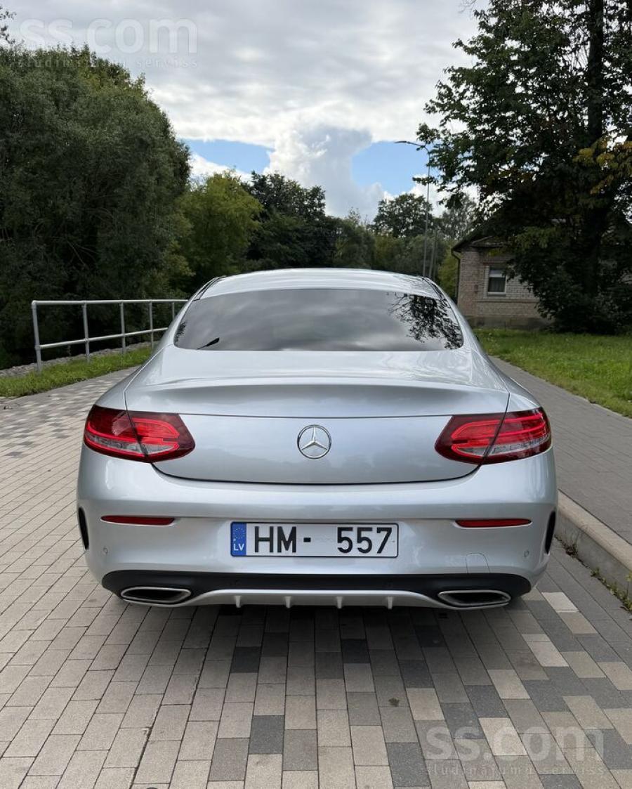 Pelēks Mercedes-Benz c-220 2016 Rēzekne, ar dzinēja tilpumu 2.20 L un nobraukumu 171 tūkst. km par 18200 €, foto 9 vietnē AUTOMOTO.COM.LV