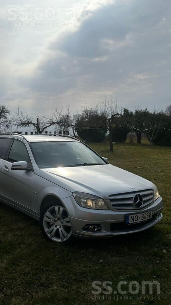 Grey Mercedes-Benz c-220 2009 in Tukums, with an engine capacity of 2.20 L and mileage of 283 thousand km for 2599 €, photo 2 on AUTOMOTO.COM.LV
