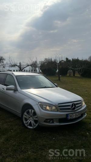 Pelēks Mercedes-Benz c-220 2009 Tukums, ar dzinēja tilpumu 2.20 L un nobraukumu 283 tūkst. km par 2599 €, foto 3 vietnē AUTOMOTO.COM.LV