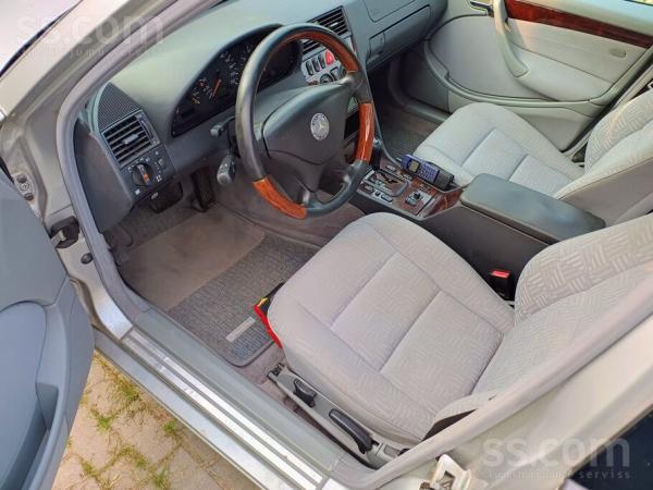 Pelēks Mercedes-Benz c-220 1998 Ogre, ar dzinēja tilpumu 2.20 L un nobraukumu 260 tūkst. km par 30500 €, foto 3 vietnē AUTOMOTO.COM.LV