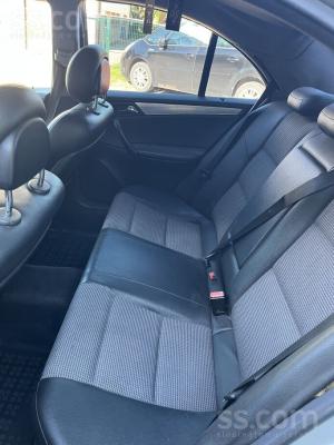 Grey Mercedes-Benz c-220 2000 in Ogre, with an engine capacity of 2.20 L and mileage of 489 thousand km for 1200 €, photo 13 on AUTOMOTO.COM.LV