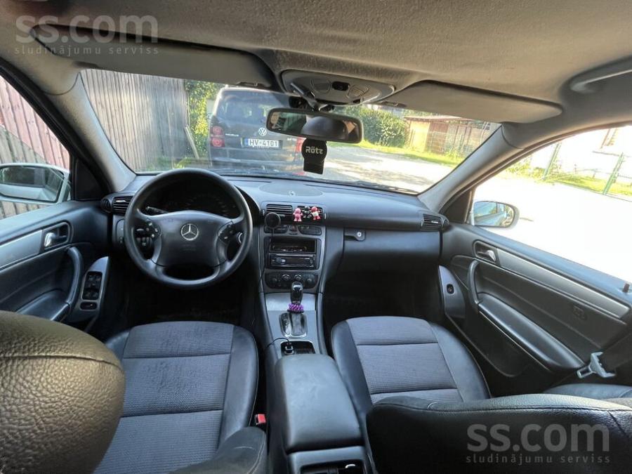 Grey Mercedes-Benz c-220 2000 in Ogre, with an engine capacity of 2.20 L and mileage of 489 thousand km for 1200 €, photo 15 on AUTOMOTO.COM.LV