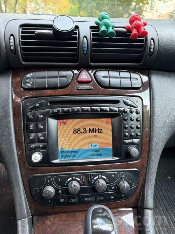 Мерседес Ц 220 2002 в Рига на AUTOMOTO.COM.LV Серый Мерседес Ц 220 2002 в Рига, объемом двигателя 2.70 л и пробегом 365 тыс. км за 1400 €, фото 8 на AUTOMOTO.COM.LV