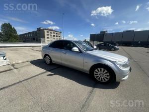 Grey Mercedes-Benz c-220 2006 in Riga, with an engine capacity of 2.20 L and mileage of 365 thousand km for 4000 €, photo 9 on AUTOMOTO.COM.LV