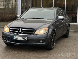 Grey Mercedes-Benz c-220 2007 in Jekabpils, with an engine capacity of 2.20 L and mileage of 295 thousand km for 5999 €, photo 4 on AUTOMOTO.COM.LV