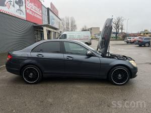 Grey Mercedes-Benz c-220 2007 in Jekabpils, with an engine capacity of 2.20 L and mileage of 295 thousand km for 5999 €, photo 18 on AUTOMOTO.COM.LV