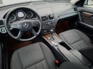 Grey Mercedes-Benz c-220 2007 in Silute, with an engine capacity of 2.20 L and mileage of 309 thousand km for 2650 €, photo 13 on AUTOMOTO.COM.LV