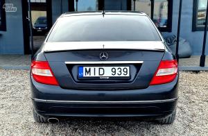 Grey Mercedes-Benz c-220 2007 in Kretinga, with an engine capacity of 2.20 L and mileage of 205 thousand km for 5199 €, photo 12 on AUTOMOTO.COM.LV