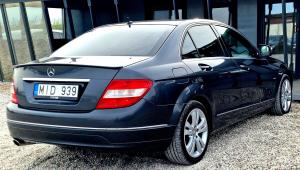 Grey Mercedes-Benz c-220 2007 in Kretinga, with an engine capacity of 2.20 L and mileage of 205 thousand km for 5199 €, photo 13 on AUTOMOTO.COM.LV