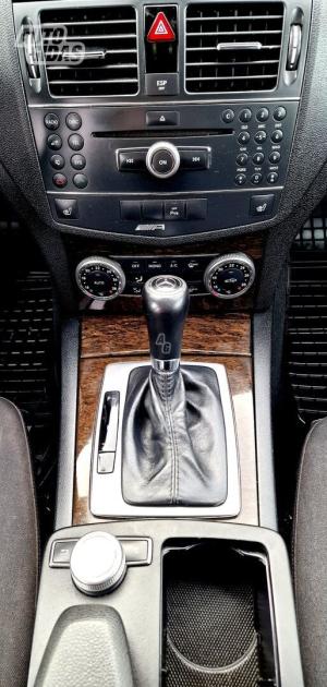 Grey Mercedes-Benz c-220 2007 in Kretinga, with an engine capacity of 2.20 L and mileage of 205 thousand km for 5199 €, photo 27 on AUTOMOTO.COM.LV