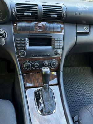 Grey Mercedes-Benz c-220 2007 in Klaipeda, with an engine capacity of 2.20 L and mileage of 307 thousand km for 2700 €, photo 14 on AUTOMOTO.COM.LV