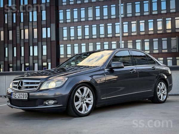 Grey Mercedes-Benz c-220 2007 in Riga, with an engine capacity of 2.10 L and mileage of 0 thousand km for 3250 €, photo 2 on AUTOMOTO.COM.LV