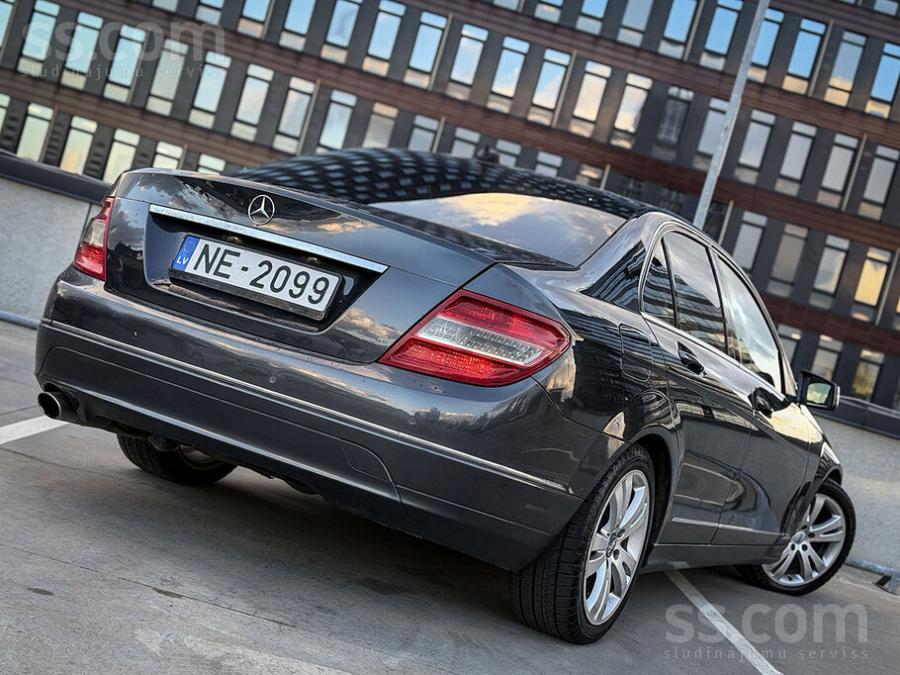 Pelēks Mercedes-Benz c-220 2007 Rīga, ar dzinēja tilpumu 2.10 L un nobraukumu 0 tūkst. km par 3250 €, foto 7 vietnē AUTOMOTO.COM.LV