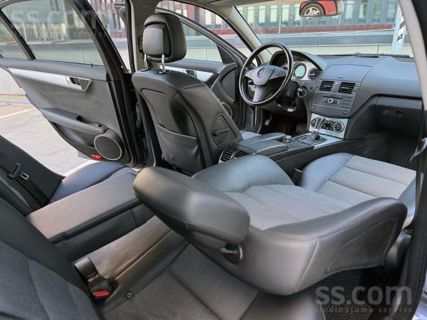 Grey Mercedes-Benz c-220 2007 in Riga, with an engine capacity of 2.10 L and mileage of 0 thousand km for 3250 €, photo 9 on AUTOMOTO.COM.LV