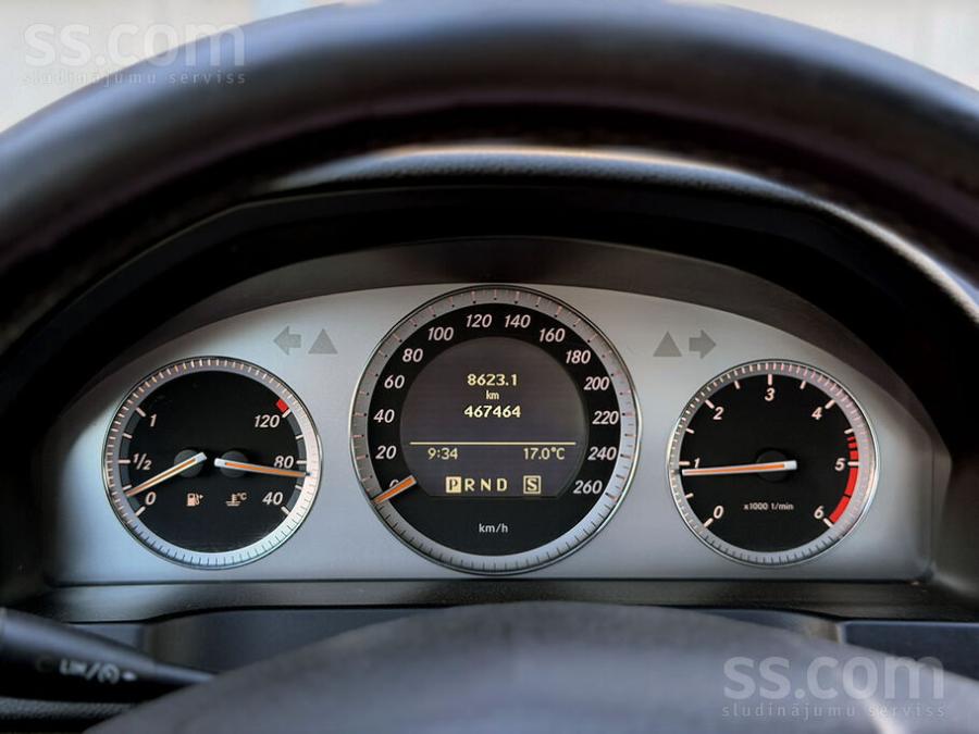 Pelēks Mercedes-Benz c-220 2007 Rīga, ar dzinēja tilpumu 2.10 L un nobraukumu 0 tūkst. km par 3250 €, foto 25 vietnē AUTOMOTO.COM.LV