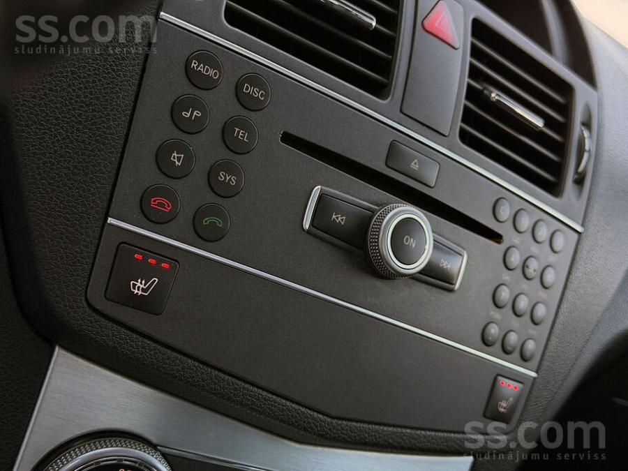 Pelēks Mercedes-Benz c-220 2007 Rīga, ar dzinēja tilpumu 2.10 L un nobraukumu 0 tūkst. km par 3250 €, foto 27 vietnē AUTOMOTO.COM.LV