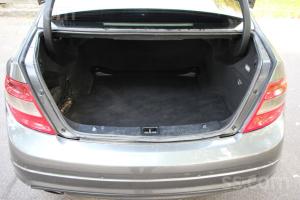 Grey Mercedes-Benz c-220 2007 in Riga, with an engine capacity of 2.20 L and mileage of 315 thousand km for 3950 €, photo 10 on AUTOMOTO.COM.LV