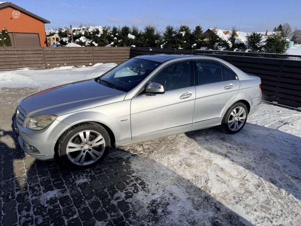 Pelēks Mercedes-Benz c-220 2008 Plungė, ar dzinēja tilpumu 2.20 L un nobraukumu 205 tūkst. km par 4450 €, foto 2 vietnē AUTOMOTO.COM.LV
