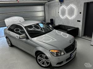 Pelēks Mercedes-Benz c-220 2008 Kauņa, ar dzinēja tilpumu 2.20 L un nobraukumu 389 tūkst. km par 5150 €, foto 9 vietnē AUTOMOTO.COM.LV