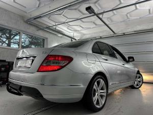 Pelēks Mercedes-Benz c-220 2008 Kauņa, ar dzinēja tilpumu 2.15 L un nobraukumu 389 tūkst. km par 5150 €, foto 3 vietnē AUTOMOTO.COM.LV