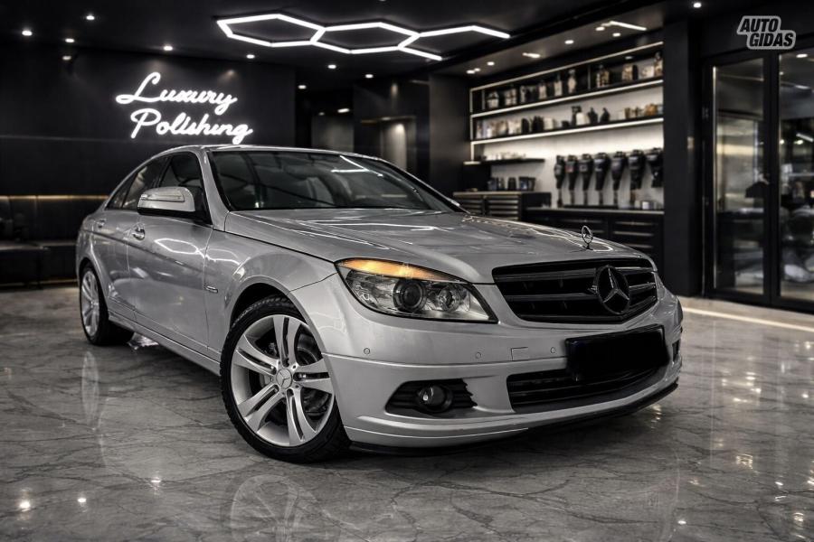 Pelēks Mercedes-Benz c-220 2008 Kauņa, ar dzinēja tilpumu 2.20 L un nobraukumu 382 tūkst. km par 5250 €, foto 6 vietnē AUTOMOTO.COM.LV