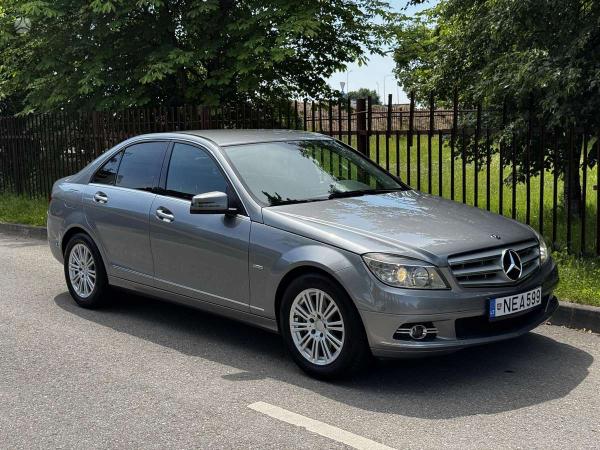 Pelēks Mercedes-Benz c-220 2008 Kauņa, ar dzinēja tilpumu 2.15 L un nobraukumu 168 tūkst. km par 5750 €, foto 1 vietnē AUTOMOTO.COM.LV