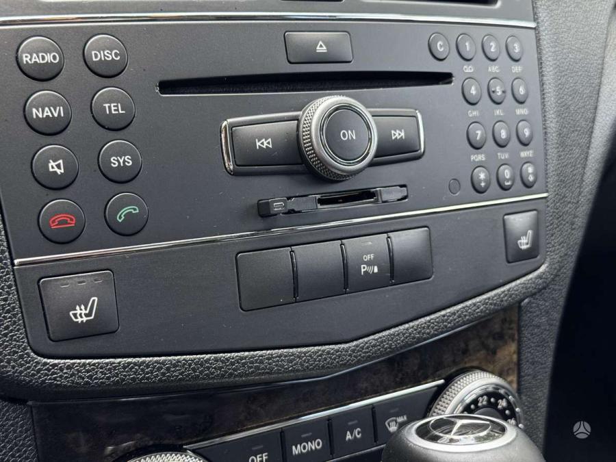 Pelēks Mercedes-Benz c-220 2008 Kauņa, ar dzinēja tilpumu 2.15 L un nobraukumu 168 tūkst. km par 5750 €, foto 14 vietnē AUTOMOTO.COM.LV