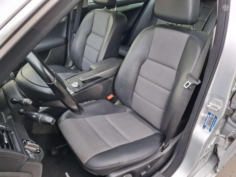 Pelēks Mercedes-Benz c-220 2008 Viļņa, ar dzinēja tilpumu 2.15 L un nobraukumu 337 tūkst. km par 4650 €, foto 4 vietnē AUTOMOTO.COM.LV