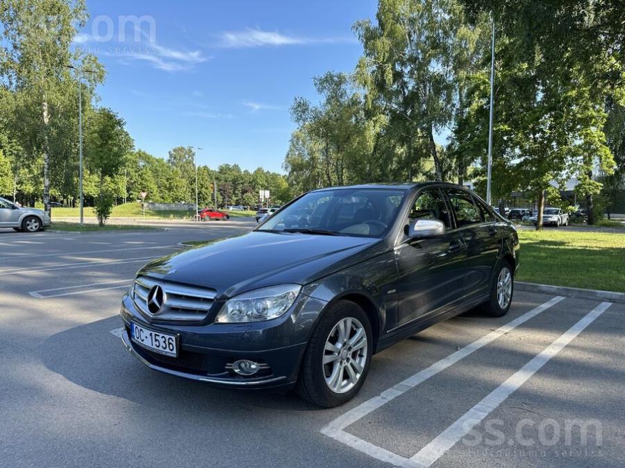Pelēks Mercedes-Benz c-220 2008 Rīga, ar dzinēja tilpumu 2.20 L un nobraukumu 261 tūkst. km par 5900 €, foto 1 vietnē AUTOMOTO.COM.LV