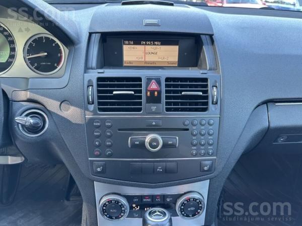 Grey Mercedes-Benz c-220 2008 in Riga, with an engine capacity of 2.20 L and mileage of 261 thousand km for 5900 €, photo 10 on AUTOMOTO.COM.LV